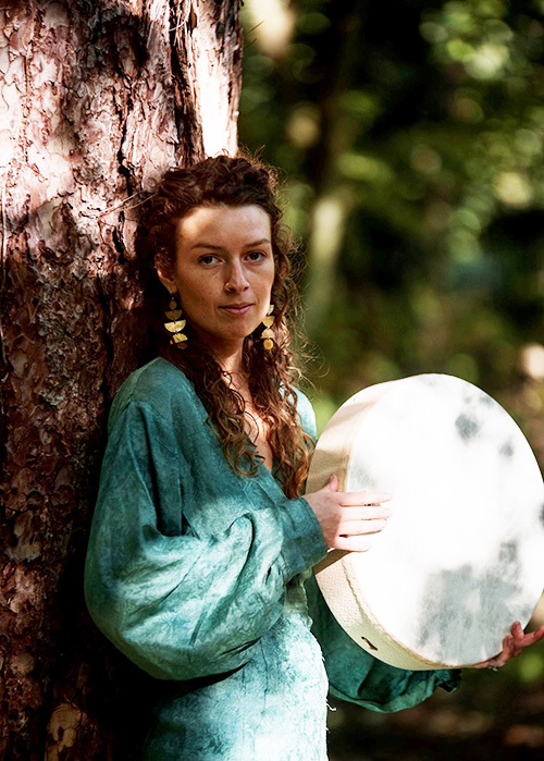 Seren Rose - Weaving Song, Rose, and Remembering | The Spiritual Arts ...